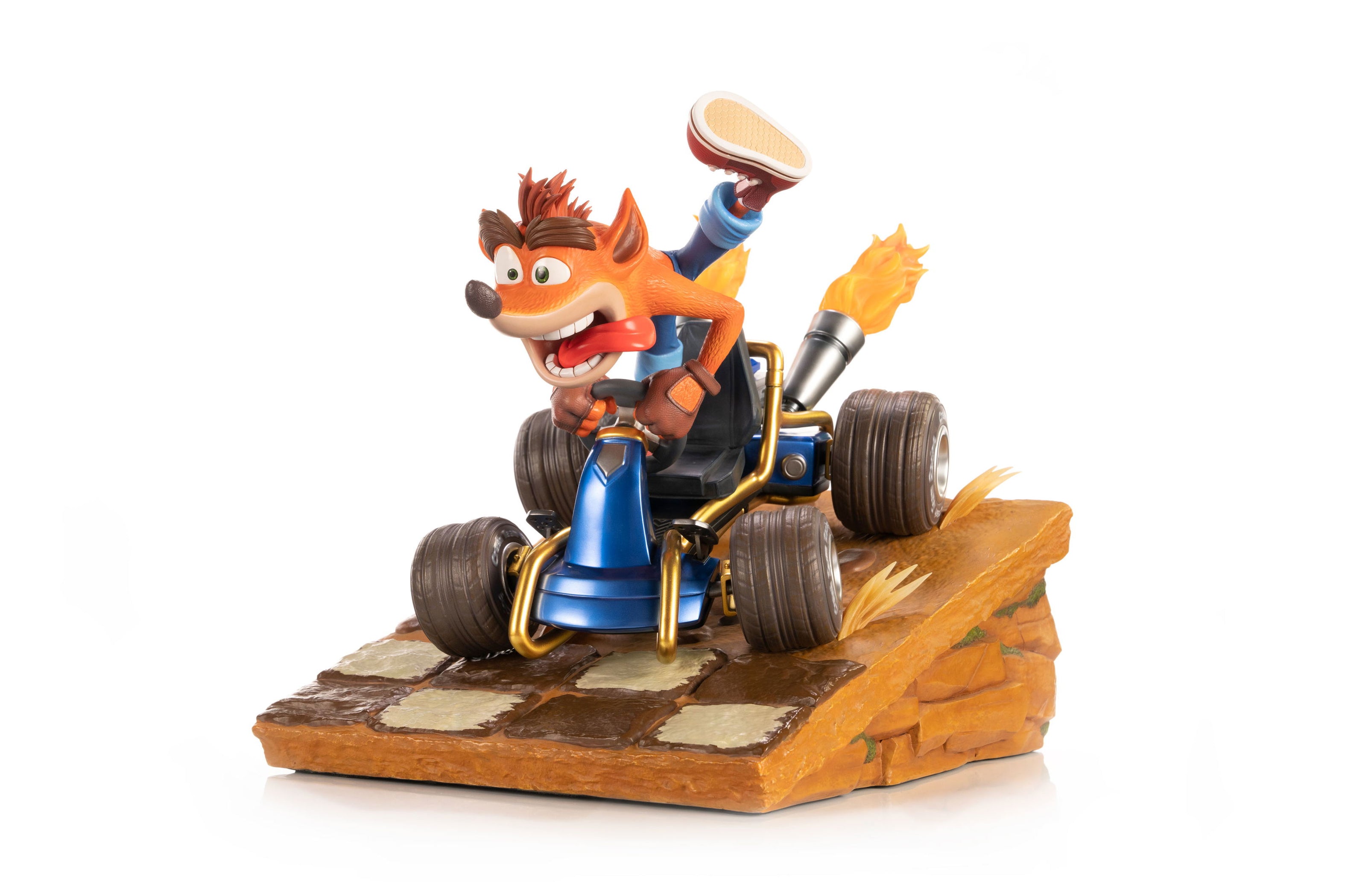 First4Figures - Crash Team Racing Nitro-Fueled (Crash In Kart) RESIN S ...